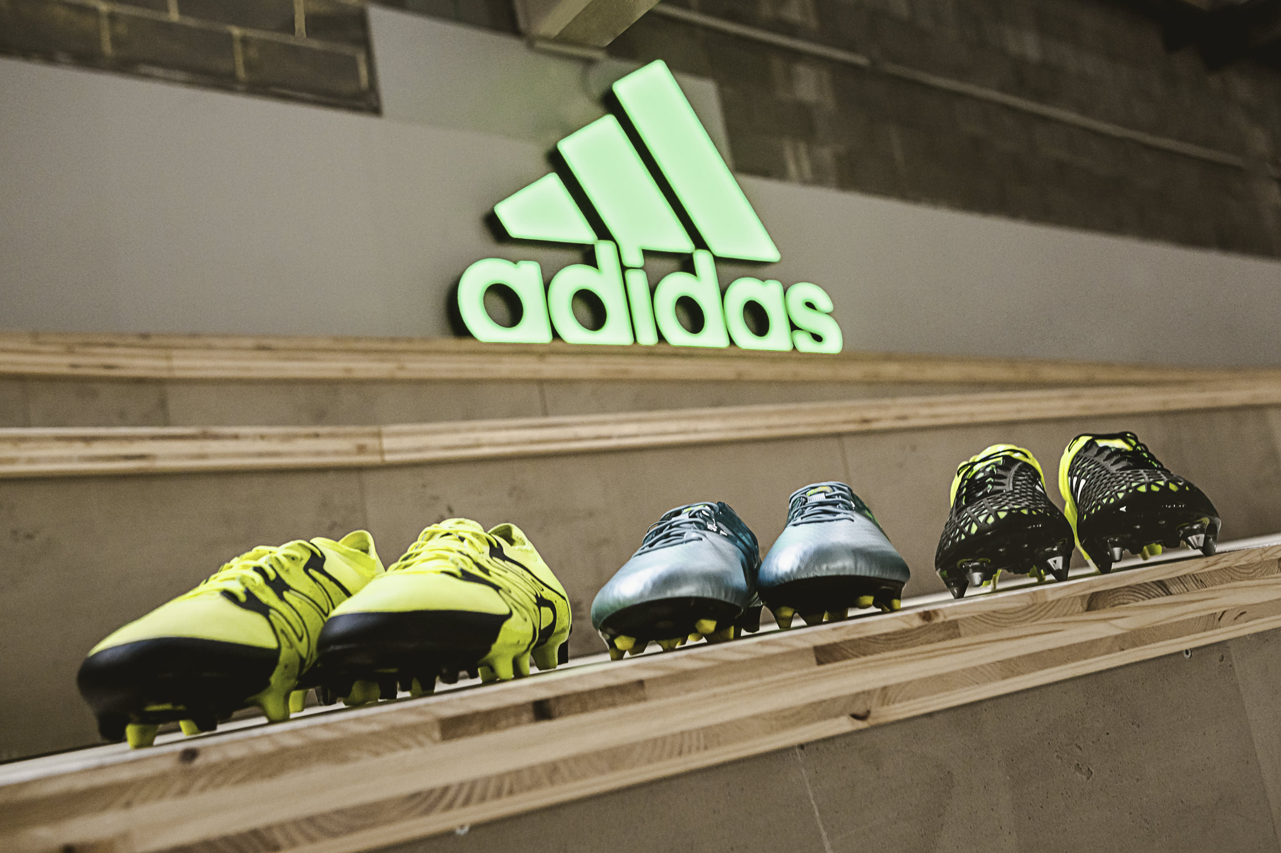 The Base Berlin: adidas präsentiert erstes Zentrum für urbanen Fußball ...
