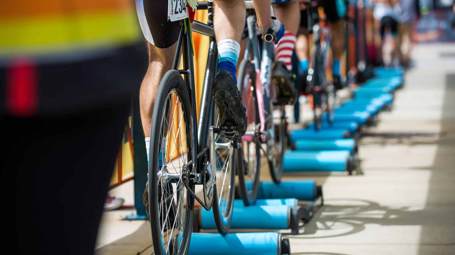 Rollentrainer Ratgeber für Rennrad: Was ist das, wie lange trainieren ...