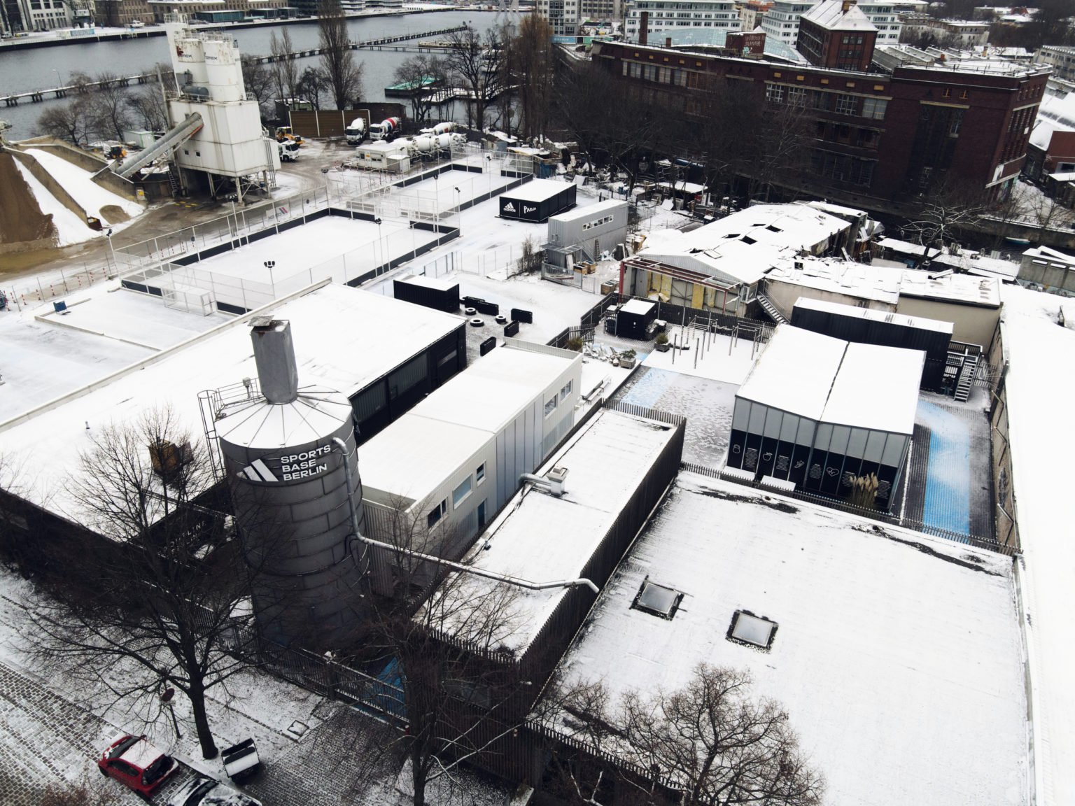 adidas SPORTS BASE Berlin - Neues Konzept für Runbase und The Base ...