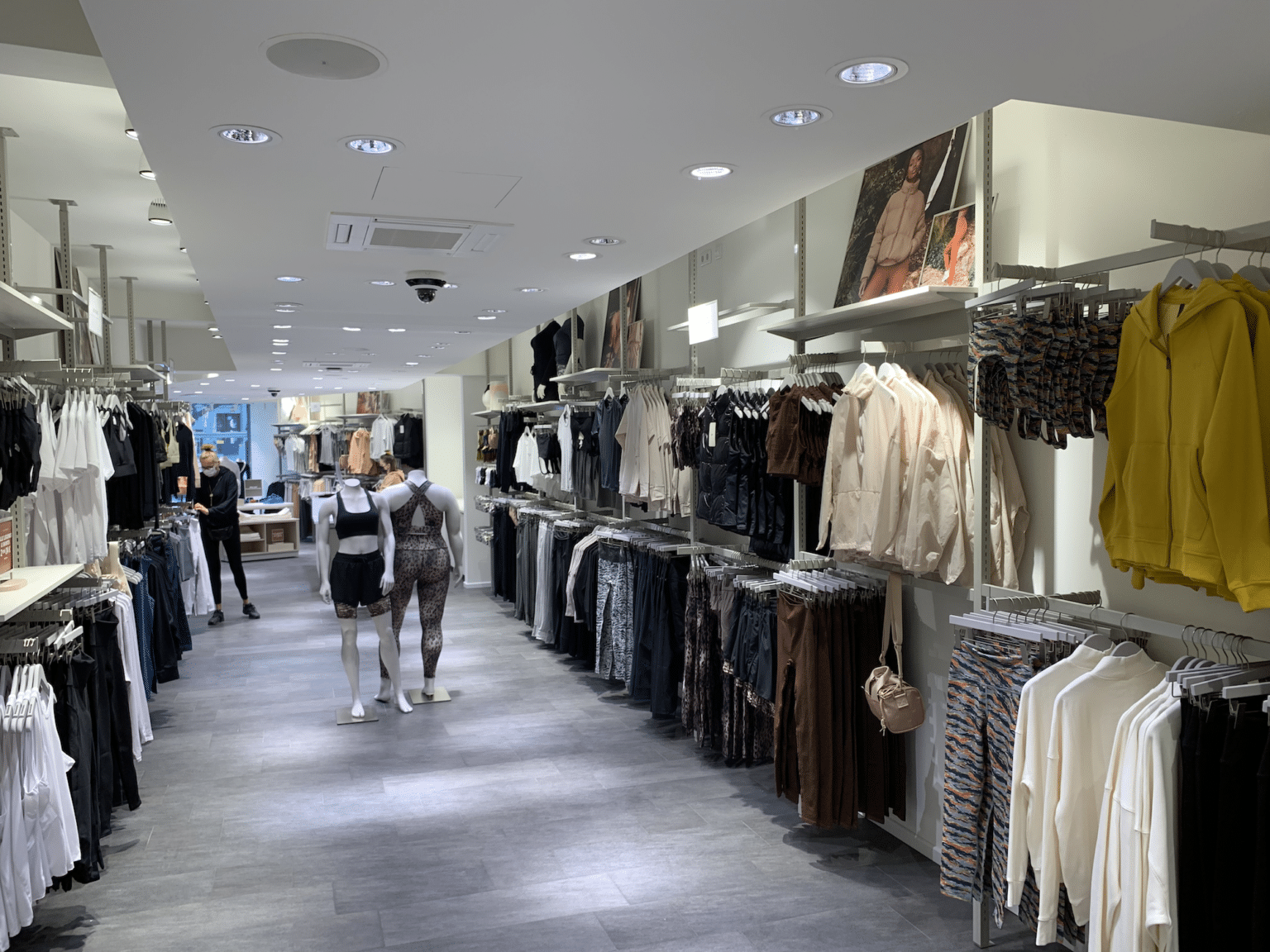Fabletics Store Berlin - Erster Shop in Europa | SPORTS INSIDER