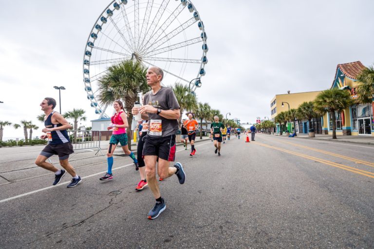 Wie bereitet man sich als Paar auf einen Marathon vor? | SPORTS INSIDER