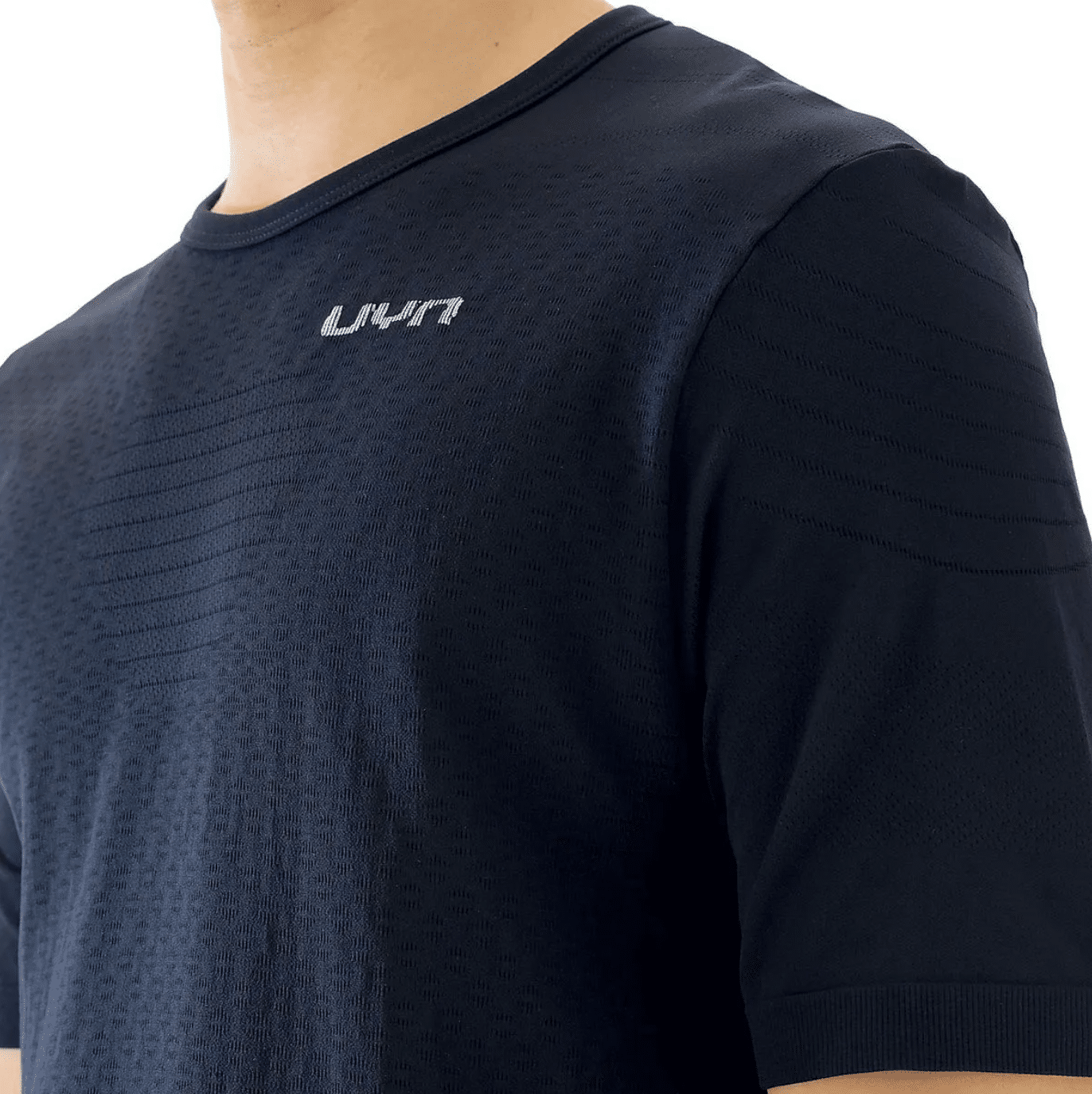 UYN Test: Erfahrungen mit Laufshirt & Short von UYN | SPORTS INSIDER